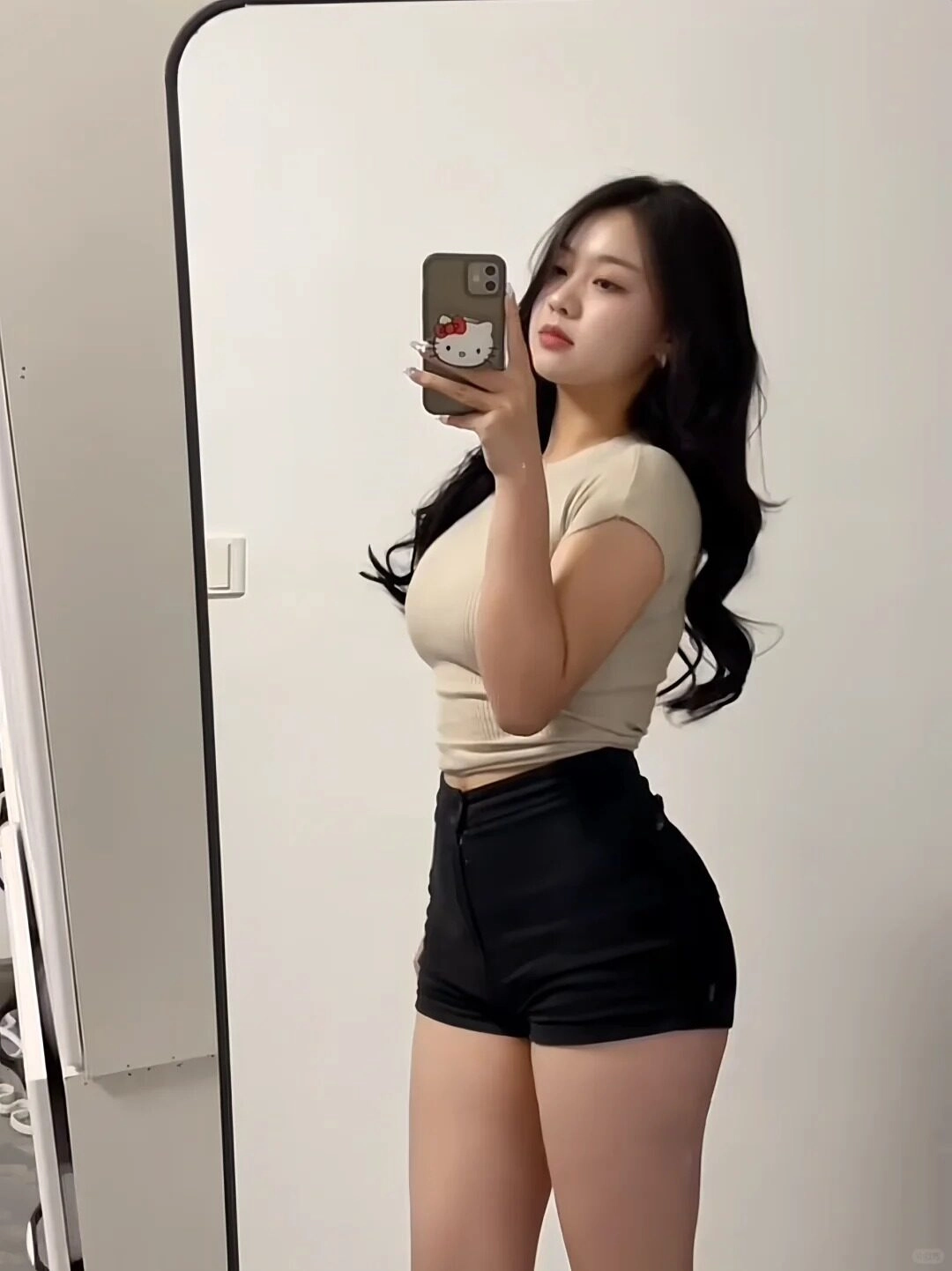 999+ ảnh gái múp xinh đẹp – vẻ quyến rũ đầy đặn khiến mọi ánh nhìn say đắm